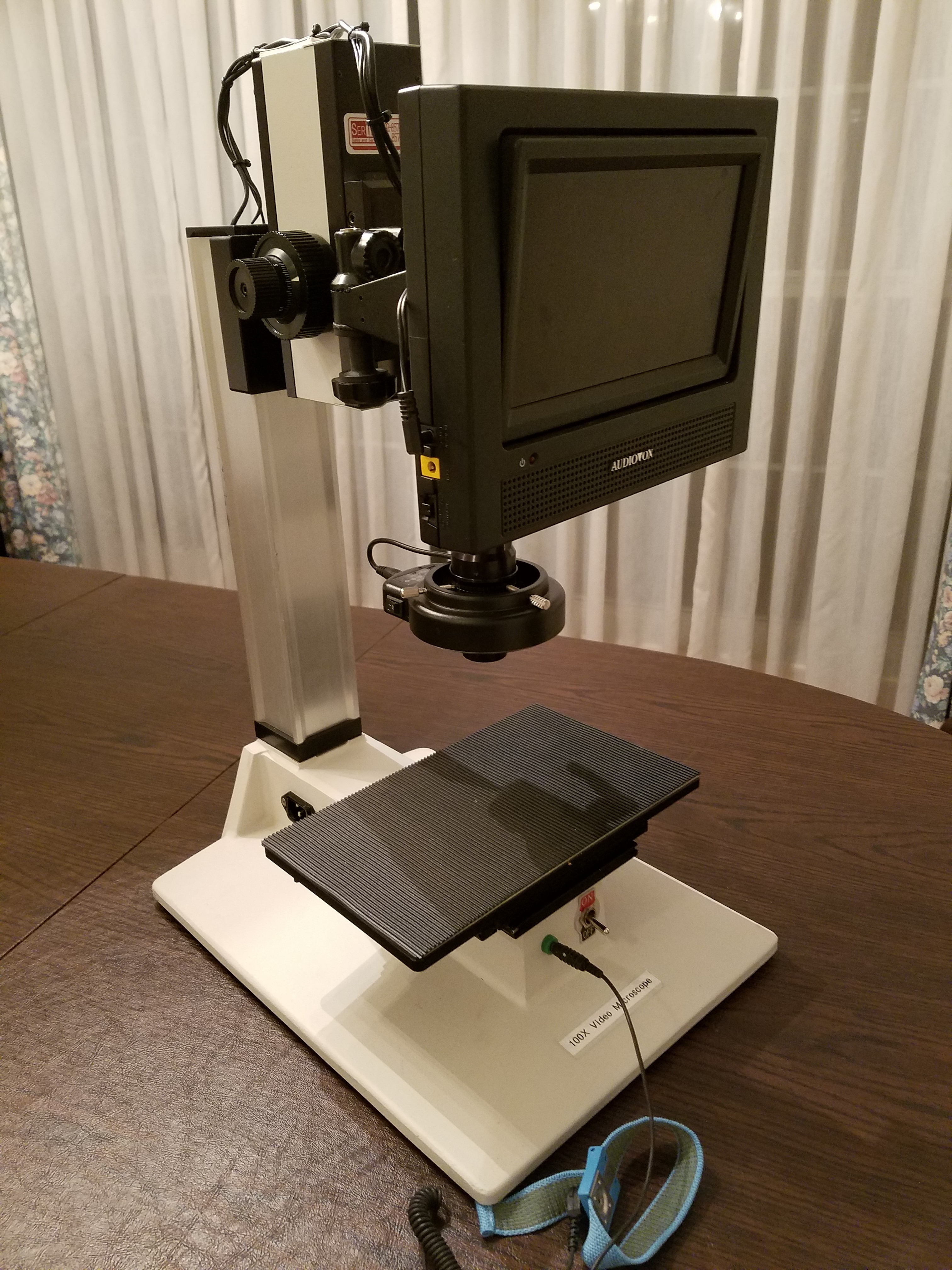 Donation of 100X Color Video Microscope to the Electronics Lab ...